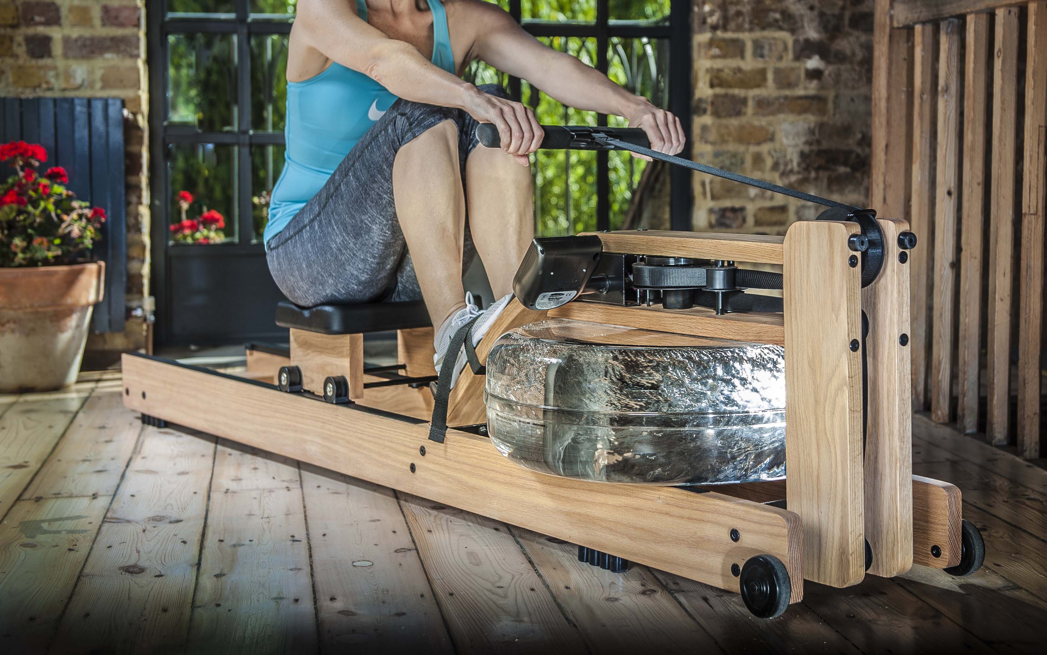 Home ⋆ HowToRowHowToRow | The definitive resource on Rowing, by WaterRower.